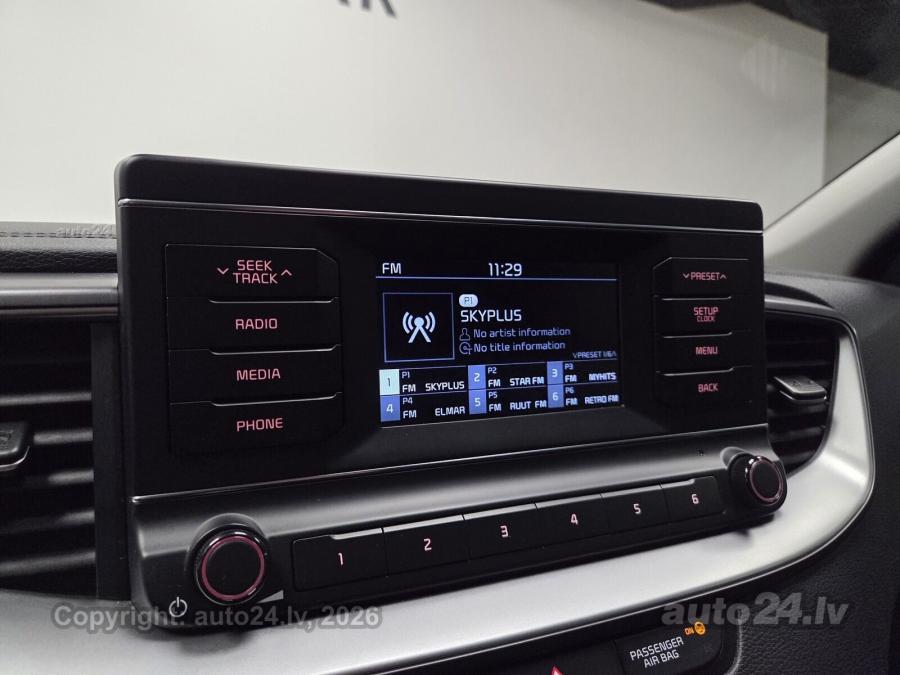 Balts Kia Ceed 2019 Tallina, ar dzinēja tilpumu 1.00 L un nobraukumu 137 tūkst. km par 9900 €, foto 10 vietnē AUTOMOTO.COM.LV