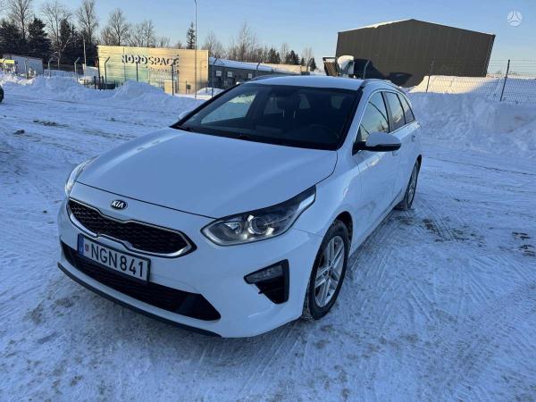 Белый Киа Сид 2020 в Вильнюс, объемом двигателя 1.60 л и пробегом 217 тыс. км за 9800 €, фото 11 на AUTOMOTO.COM.LV