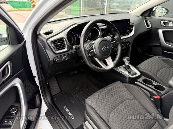 Balts Kia Ceed 2020 Tallina, ar dzinēja tilpumu 1.60 L un nobraukumu 130 tūkst. km par 12900 €, foto 7 vietnē AUTOMOTO.COM.LV