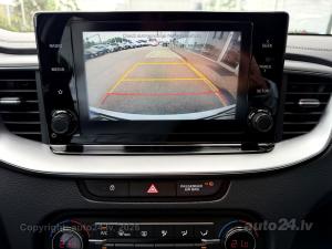 Balts Kia Ceed 2020 Tallina, ar dzinēja tilpumu 1.60 L un nobraukumu 130 tūkst. km par 12900 €, foto 10 vietnē AUTOMOTO.COM.LV