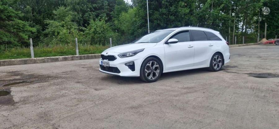 Balts Kia Ceed 2020 Šauļi, ar dzinēja tilpumu 1.60 L un nobraukumu 211 tūkst. km par 8200 €, foto 6 vietnē AUTOMOTO.COM.LV