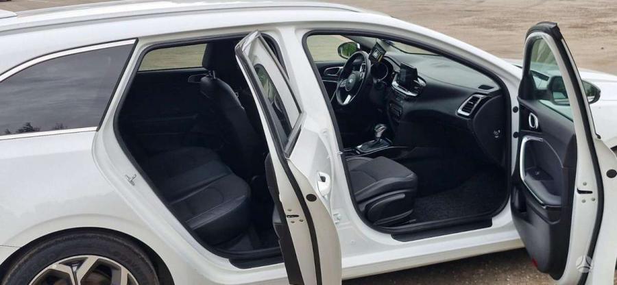 Balts Kia Ceed 2020 Šauļi, ar dzinēja tilpumu 1.60 L un nobraukumu 211 tūkst. km par 8200 €, foto 10 vietnē AUTOMOTO.COM.LV