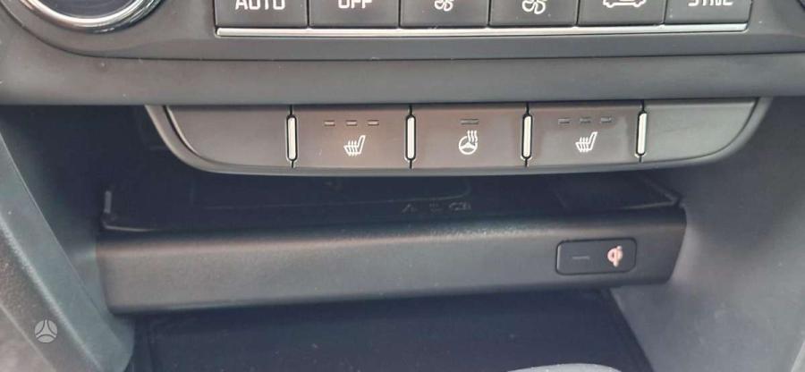 Balts Kia Ceed 2020 Šauļi, ar dzinēja tilpumu 1.60 L un nobraukumu 211 tūkst. km par 8200 €, foto 15 vietnē AUTOMOTO.COM.LV