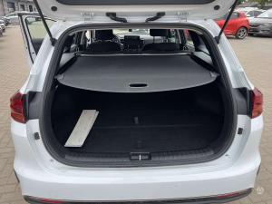 White Kia Ceed 2020 in Taurage, with an engine capacity of 1.60 L and mileage of 250 thousand km for 7900 €, photo 18 on AUTOMOTO.COM.LV