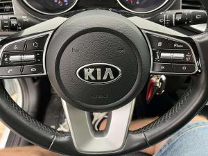 White Kia Ceed 2020 in Taurage, with an engine capacity of 1.60 L and mileage of 250 thousand km for 7900 €, photo 23 on AUTOMOTO.COM.LV
