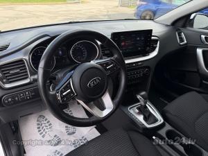 White Kia Ceed 2021 in Rapla, with an engine capacity of 1.50 L and mileage of 71 thousand km for 13990 €, photo 6 on AUTOMOTO.COM.LV