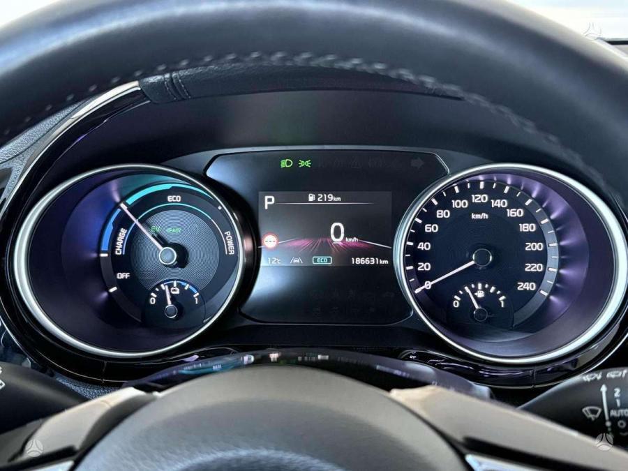 Balts Kia Ceed 2021 Viļņa, ar dzinēja tilpumu 1.58 L un nobraukumu 187 tūkst. km par 13900 €, foto 7 vietnē AUTOMOTO.COM.LV
