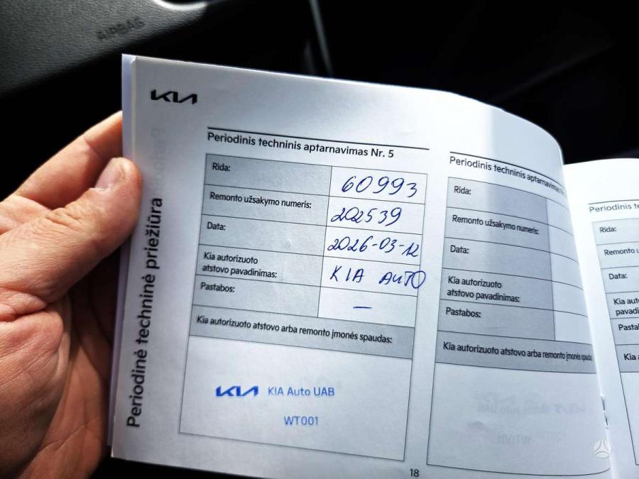White Kia Ceed 2021 in Vilnius, with an engine capacity of 1.48 L and mileage of 67 thousand km for 14444 €, photo 13 on AUTOMOTO.COM.LV