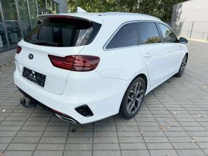Balts Kia Ceed 2021 Kauņa, ar dzinēja tilpumu 1.00 L un nobraukumu 207 tūkst. km par 9500 €, foto 4 vietnē AUTOMOTO.COM.LV