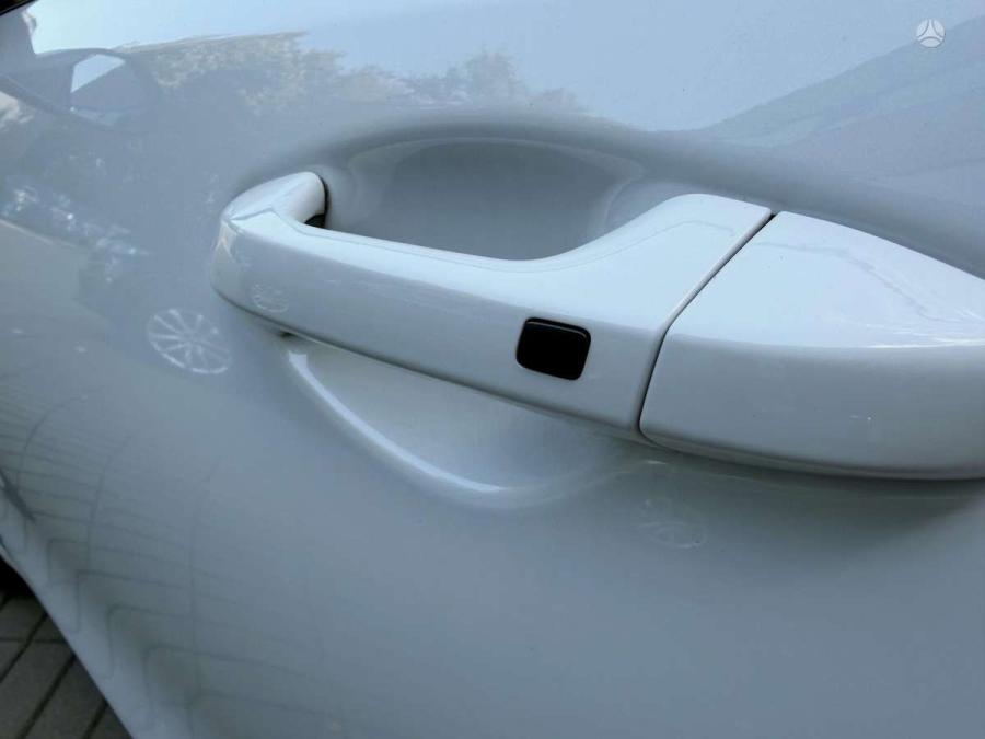 Balts Kia Ceed 2021 Kauņa, ar dzinēja tilpumu 1.00 L un nobraukumu 207 tūkst. km par 9500 €, foto 6 vietnē AUTOMOTO.COM.LV