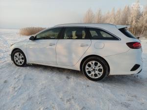 Balts Kia Ceed 2022 Šauļi, ar dzinēja tilpumu 1.60 L un nobraukumu 113 tūkst. km par 12400 €, foto 5 vietnē AUTOMOTO.COM.LV
