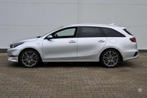 Balts Kia Ceed 2022 Kretinga, ar dzinēja tilpumu 1.00 L un nobraukumu 65 tūkst. km par 13399 €, foto 13 vietnē AUTOMOTO.COM.LV