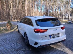 Balts Kia Ceed 2022 Tallina, ar dzinēja tilpumu 1.60 L un nobraukumu 153 tūkst. km par 14800 €, foto 5 vietnē AUTOMOTO.COM.LV