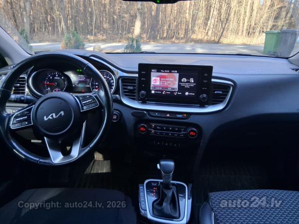 Balts Kia Ceed 2022 Tallina, ar dzinēja tilpumu 1.60 L un nobraukumu 153 tūkst. km par 14800 €, foto 7 vietnē AUTOMOTO.COM.LV