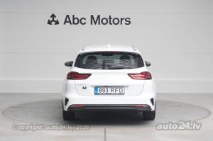 Balts Kia Ceed 2022 Tallina, ar dzinēja tilpumu 1.50 L un nobraukumu 75 tūkst. km par 18990 €, foto 18 vietnē AUTOMOTO.COM.LV