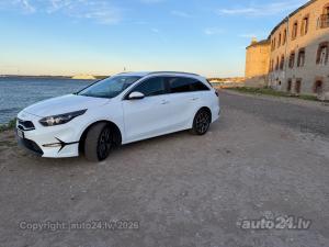 Balts Kia Ceed 2022 Tallina, ar dzinēja tilpumu 0.00 L un nobraukumu 186 tūkst. km par 13150 €, foto 6 vietnē AUTOMOTO.COM.LV
