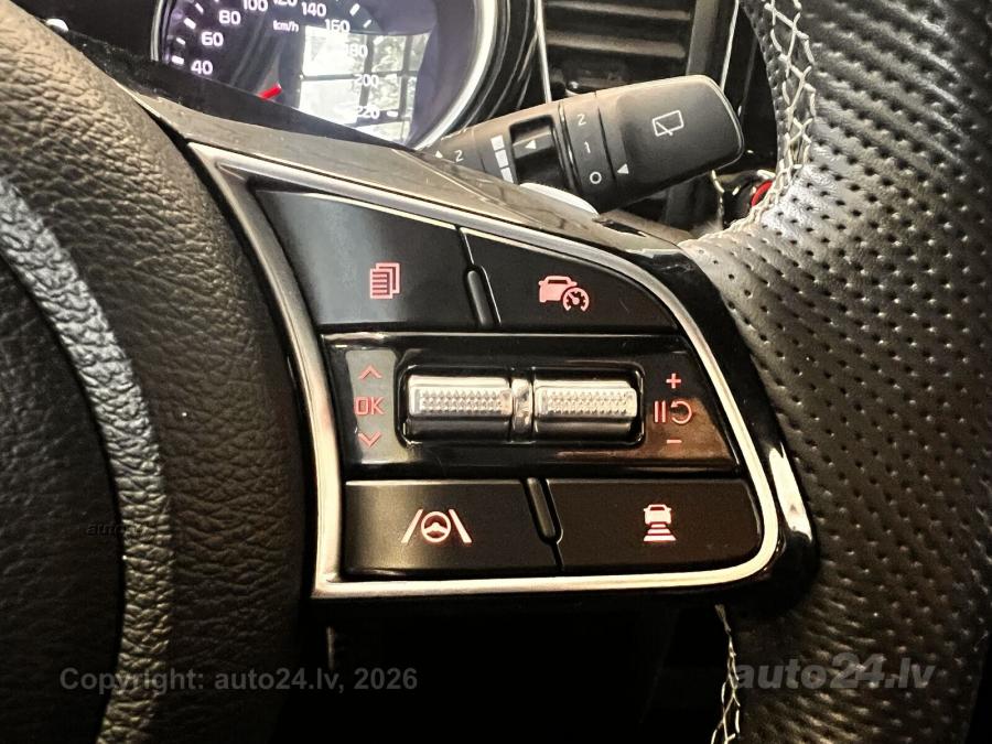 Balts Kia Ceed 2022 Tallina, ar dzinēja tilpumu 1.50 L un nobraukumu 86 tūkst. km par 19600 €, foto 22 vietnē AUTOMOTO.COM.LV