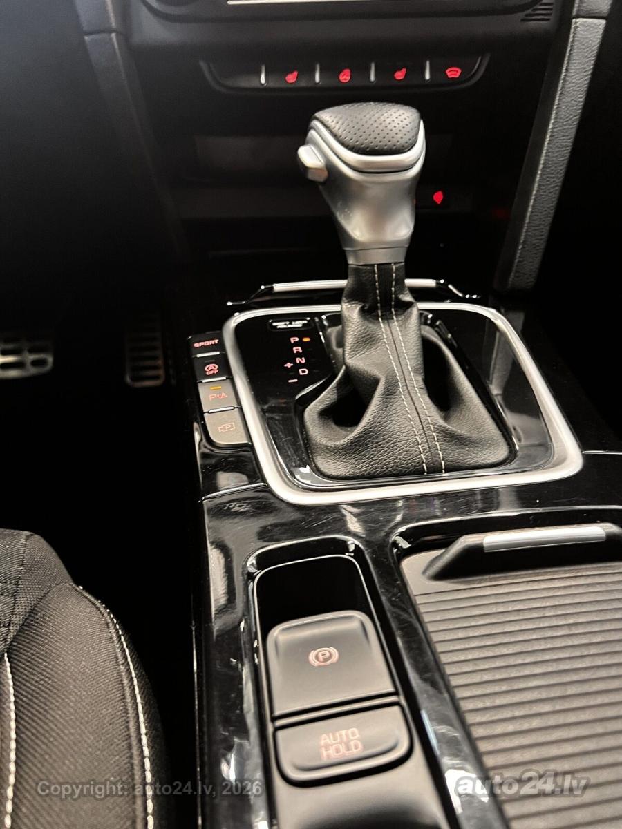 Balts Kia Ceed 2022 Tallina, ar dzinēja tilpumu 1.50 L un nobraukumu 86 tūkst. km par 19600 €, foto 23 vietnē AUTOMOTO.COM.LV