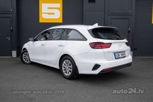 Balts Kia Ceed 2023 Tallina, ar dzinēja tilpumu 1.00 L un nobraukumu 161 tūkst. km par 10999 €, foto 5 vietnē AUTOMOTO.COM.LV