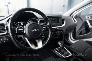 Balts Kia Ceed 2023 Tallina, ar dzinēja tilpumu 1.00 L un nobraukumu 161 tūkst. km par 10999 €, foto 13 vietnē AUTOMOTO.COM.LV
