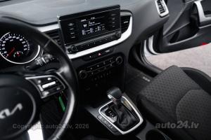 Balts Kia Ceed 2023 Tallina, ar dzinēja tilpumu 1.00 L un nobraukumu 161 tūkst. km par 10999 €, foto 14 vietnē AUTOMOTO.COM.LV