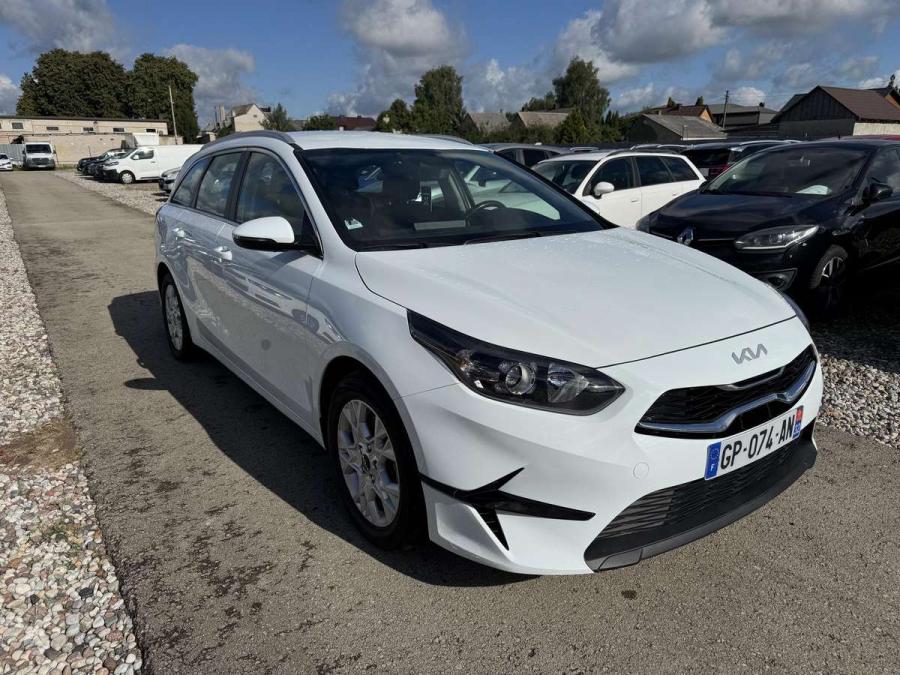 Balts Kia Ceed 2023 Tauragė, ar dzinēja tilpumu 1.60 L un nobraukumu 206 tūkst. km par 8900 €, foto 4 vietnē AUTOMOTO.COM.LV