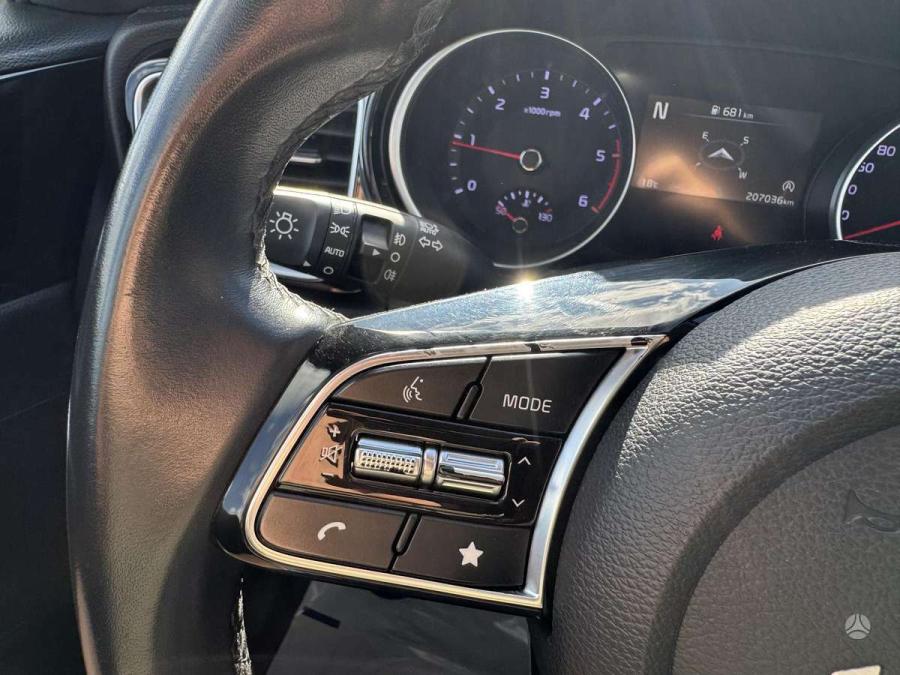 Balts Kia Ceed 2023 Tauragė, ar dzinēja tilpumu 1.60 L un nobraukumu 206 tūkst. km par 8900 €, foto 12 vietnē AUTOMOTO.COM.LV