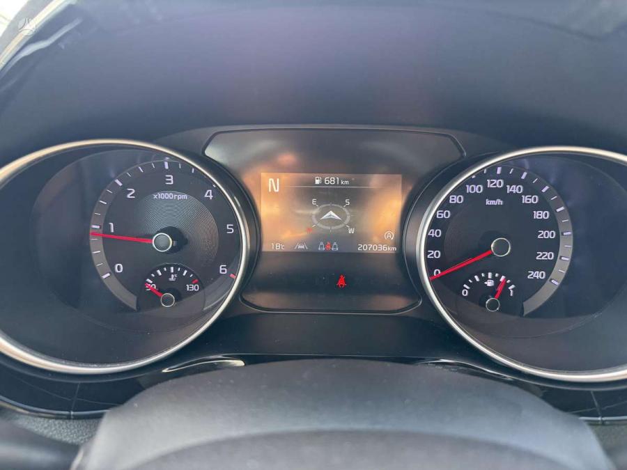 Balts Kia Ceed 2023 Tauragė, ar dzinēja tilpumu 1.60 L un nobraukumu 206 tūkst. km par 8900 €, foto 14 vietnē AUTOMOTO.COM.LV