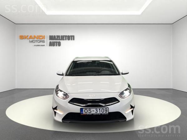 Balts Kia Ceed 2023 Rīga, ar dzinēja tilpumu 1.50 L un nobraukumu 62 tūkst. km par 15990 €, foto 3 vietnē AUTOMOTO.COM.LV