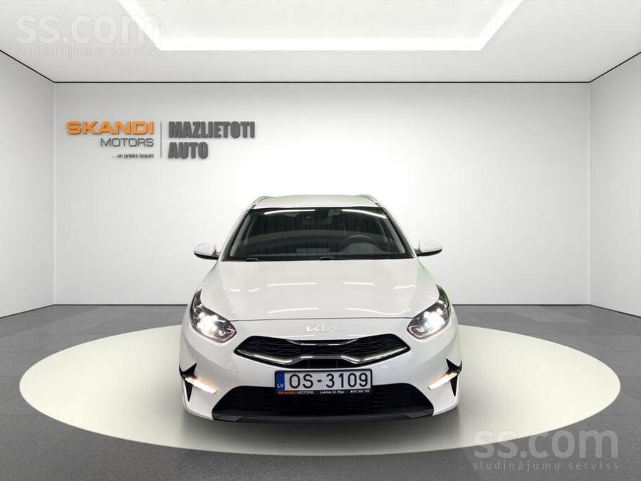 Balts Kia Ceed 2023 Rīga, ar dzinēja tilpumu 1.50 L un nobraukumu 62 tūkst. km par 15990 €, foto 3 vietnē AUTOMOTO.COM.LV
