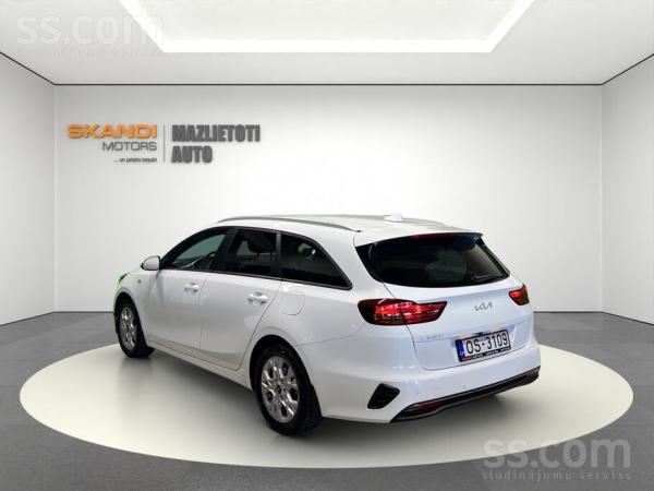 Balts Kia Ceed 2023 Rīga, ar dzinēja tilpumu 1.50 L un nobraukumu 62 tūkst. km par 15990 €, foto 5 vietnē AUTOMOTO.COM.LV
