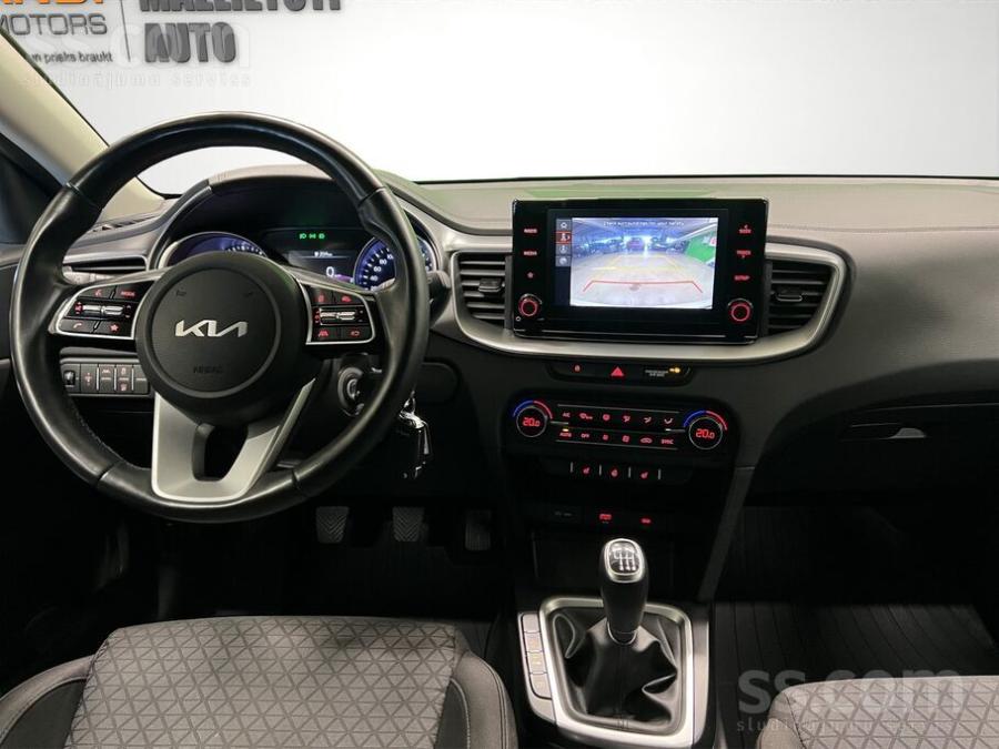 Balts Kia Ceed 2023 Rīga, ar dzinēja tilpumu 1.50 L un nobraukumu 62 tūkst. km par 15990 €, foto 16 vietnē AUTOMOTO.COM.LV