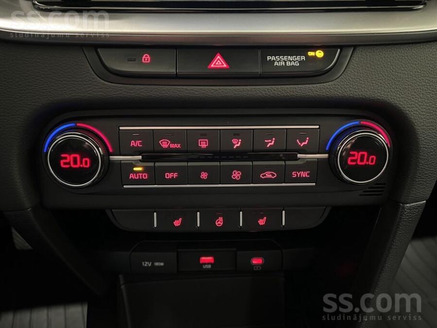 Balts Kia Ceed 2023 Rīga, ar dzinēja tilpumu 1.50 L un nobraukumu 62 tūkst. km par 15990 €, foto 18 vietnē AUTOMOTO.COM.LV
