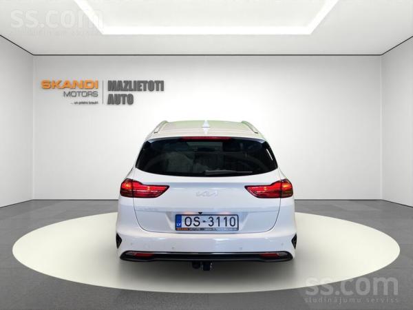 Balts Kia Ceed 2023 Rīga, ar dzinēja tilpumu 1.50 L un nobraukumu 92 tūkst. km par 14990 €, foto 6 vietnē AUTOMOTO.COM.LV