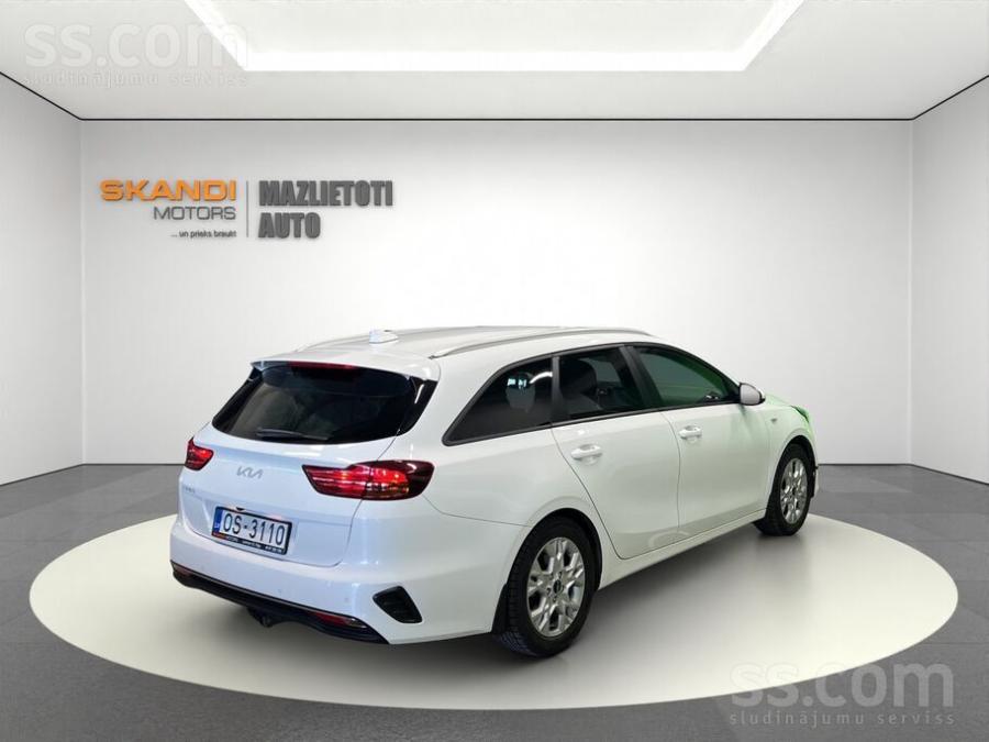 White Kia Ceed 2023 in Riga, with an engine capacity of 1.50 L and mileage of 92 thousand km for 14990 €, photo 7 on AUTOMOTO.COM.LV