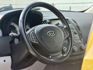 Dzeltens Kia Ceed 2008 Viļņa, ar dzinēja tilpumu 1.59 L un nobraukumu 241 tūkst. km par 1450 €, foto 10 vietnē AUTOMOTO.COM.LV