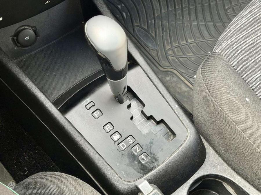 Dzeltens Kia Ceed 2008 Viļņa, ar dzinēja tilpumu 1.59 L un nobraukumu 241 tūkst. km par 1450 €, foto 19 vietnē AUTOMOTO.COM.LV