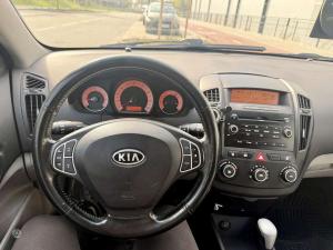 Dzeltens Kia Ceed 2008 Viļņa, ar dzinēja tilpumu 1.59 L un nobraukumu 241 tūkst. km par 1450 €, foto 20 vietnē AUTOMOTO.COM.LV