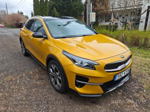 Желтый Киа Сид 2020 в Таллин, объемом двигателя 1.60 л и пробегом 126 тыс. км за 16490 €, фото 3 на AUTOMOTO.COM.LV