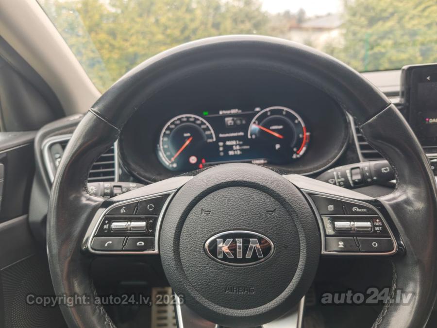 Желтый Киа Сид 2020 в Таллин, объемом двигателя 1.60 л и пробегом 126 тыс. км за 16490 €, фото 15 на AUTOMOTO.COM.LV