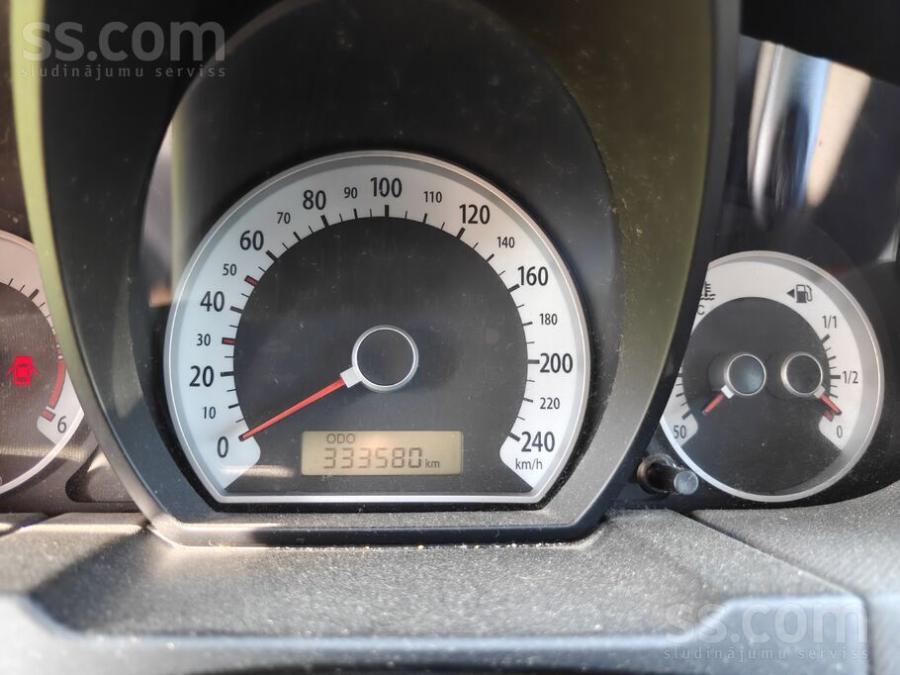 Dzeltens Kia Ceed 2008 Cēsis, ar dzinēja tilpumu 1.60 L un nobraukumu 334 tūkst. km par 600 €, foto 6 vietnē AUTOMOTO.COM.LV