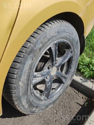 Dzeltens Kia Ceed 2008 Cēsis, ar dzinēja tilpumu 1.60 L un nobraukumu 334 tūkst. km par 600 €, foto 7 vietnē AUTOMOTO.COM.LV