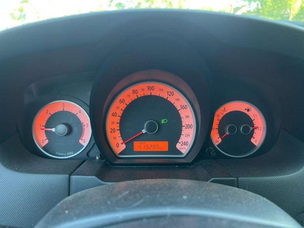 Dzeltens Kia Ceed 2008 Panevēža, ar dzinēja tilpumu 1.58 L un nobraukumu 419 tūkst. km par 1250 €, foto 7 vietnē AUTOMOTO.COM.LV