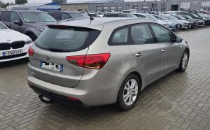 Yellow Kia Ceed 2012 in Taurage, with an engine capacity of 1.58 L and mileage of 230 thousand km for 2950 €, photo 5 on AUTOMOTO.COM.LV