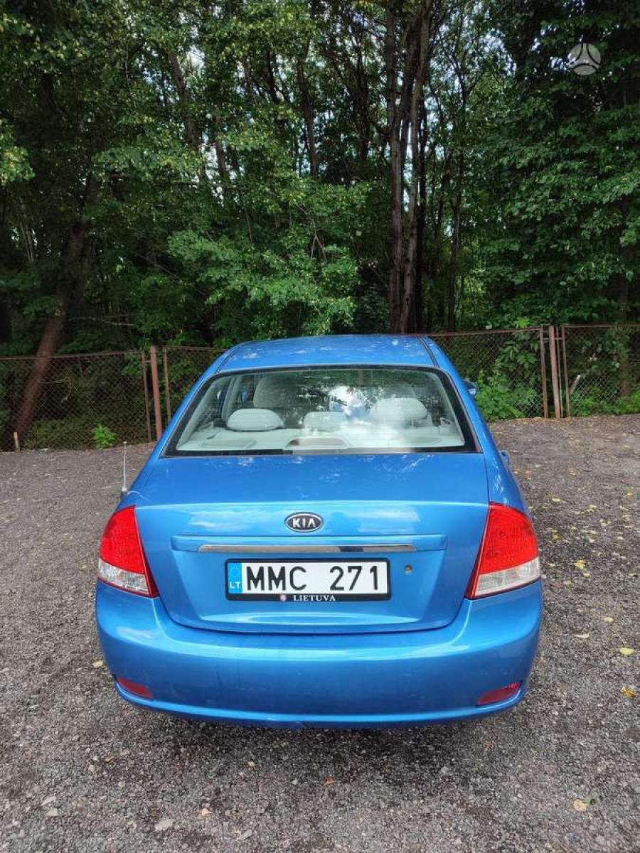 Zils Kia Cerato 2008 Viļņa, ar dzinēja tilpumu 1.59 L un nobraukumu 200 tūkst. km par 1450 €, foto 7 vietnē AUTOMOTO.COM.LV