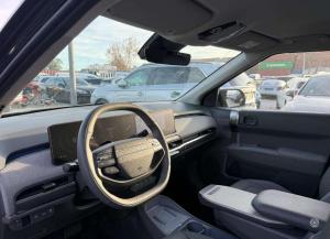 Black Kia EV3 2025 in Jonava, with an engine capacity of 0.00 L and mileage of 6 thousand km for 29950 €, photo 7 on AUTOMOTO.COM.LV