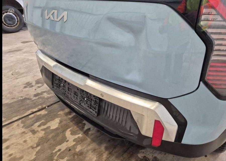 Blue Kia EV3 2025 in Klaipeda, with an engine capacity of 0.00 L and mileage of 12 thousand km for 6900 €, photo 16 on AUTOMOTO.COM.LV