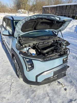 Zils Kia EV3 2025 Panevēža, ar dzinēja tilpumu 0.00 L un nobraukumu 14 tūkst. km par 16850 €, foto 5 vietnē AUTOMOTO.COM.LV