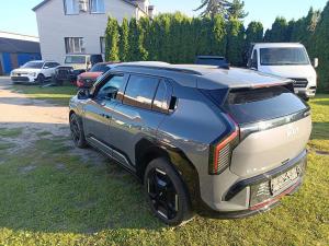 Kia EV3 2025 Marijampole, ar dzinēja tilpumu 0.00 L un nobraukumu 16 tūkst. km par 34399 €, foto 18 vietnē AUTOMOTO.COM.LV