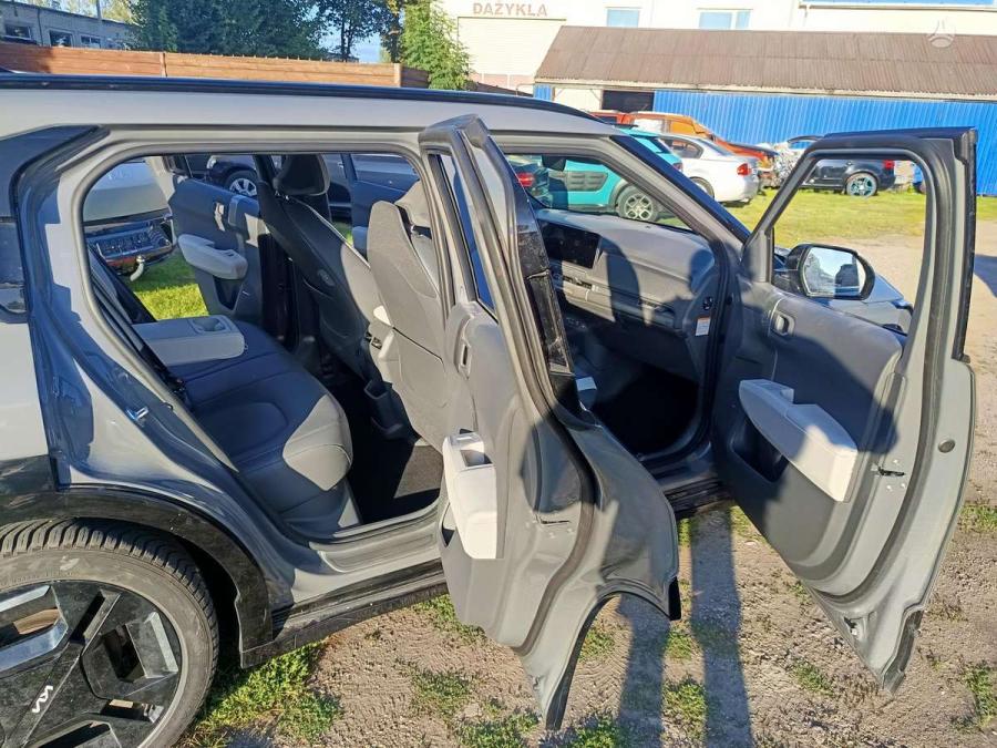 Kia EV3 2025 Marijampole, ar dzinēja tilpumu 0.00 L un nobraukumu 16 tūkst. km par 34399 €, foto 32 vietnē AUTOMOTO.COM.LV